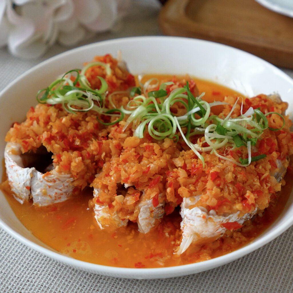 Steamed Fish with Preserved Radish
