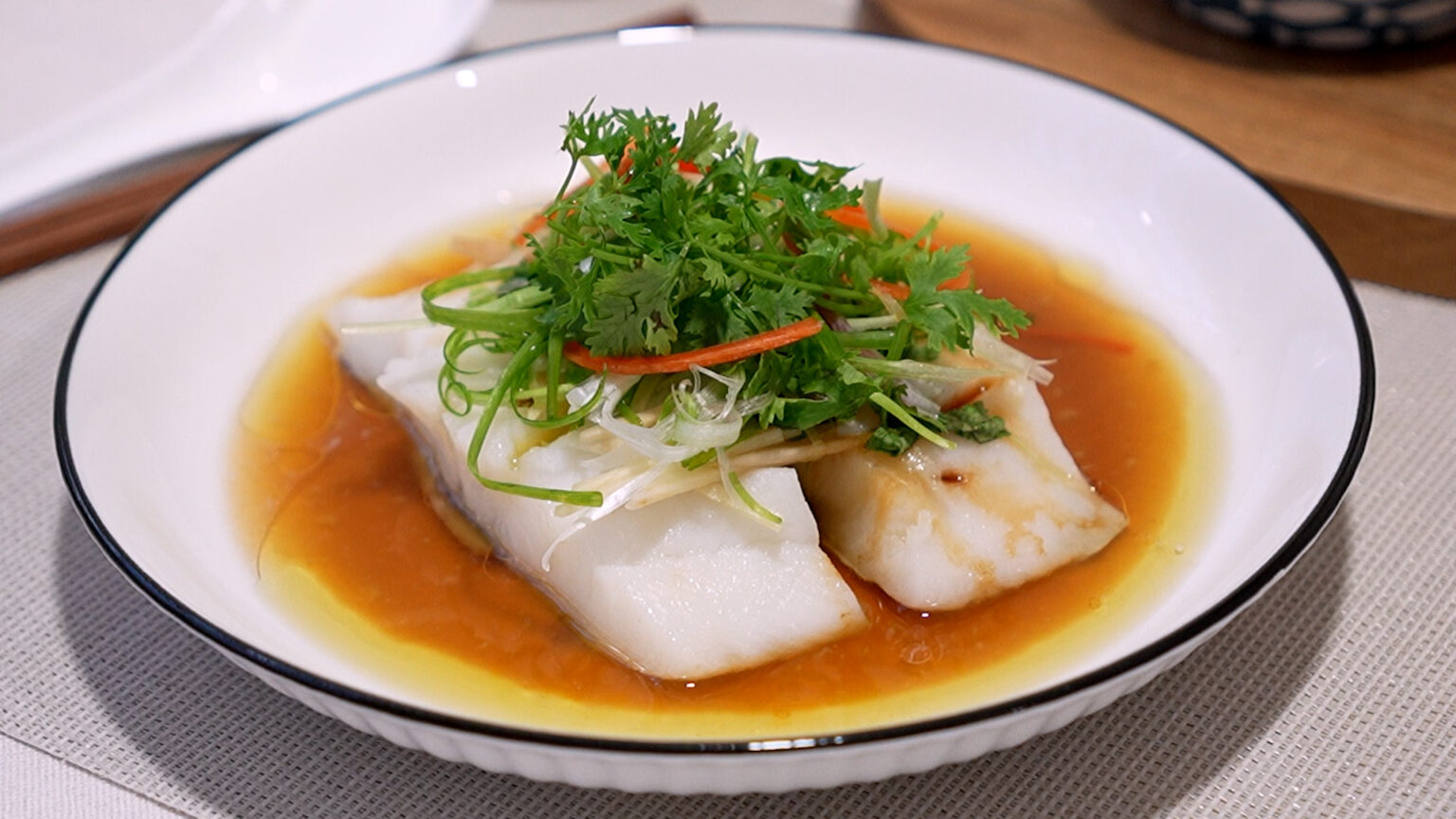 Steamed Dumplings in a Bowl (Dumpling Hack)